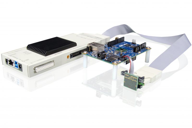 PowerDebug X50 - No-Limit JTAG Debugger | Lauterbach TRACE32